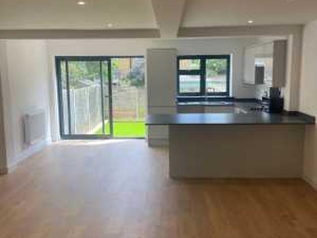 This is the BEST two bedroom property for rent in E11! 5 mins walk to Tube & local amenities