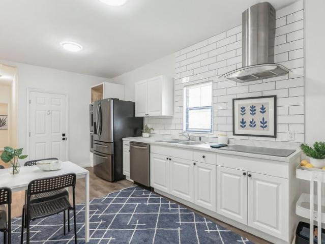 This is your new Tampa home! Belmont Heights Are
