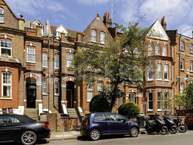 This stunning apartment is situated in a period conversion