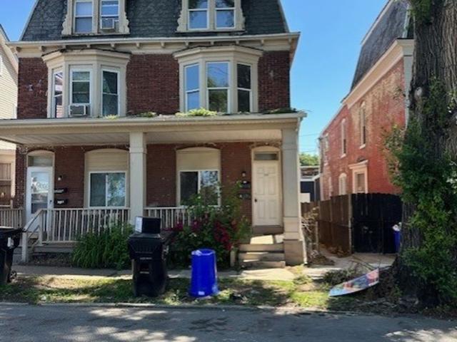 This 1 Bedroom, 1 Bathroom 1st and 2nd Floor Apartment in Harrisburg, PA/Harrisburg School District
