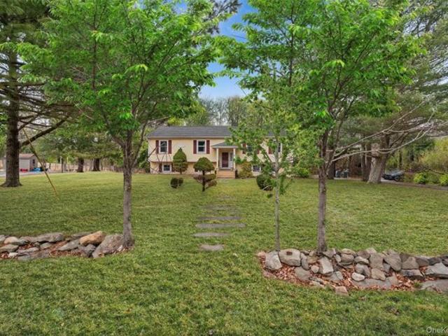 Thistle Ln, Middletown, Home For Sale