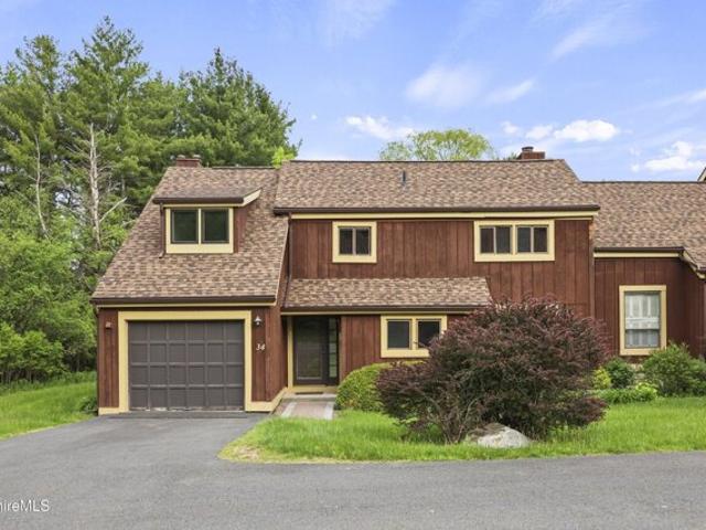 Thistle Path, Williamstown, Condo For Sale