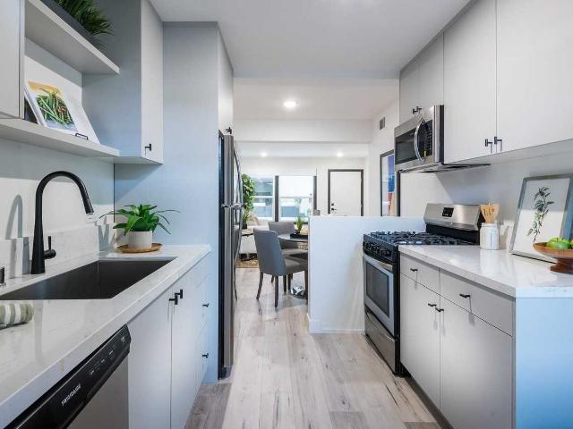 Thistle 1 Bedroom Apartment for Rent at 262 N Los Robles Ave, Pasadena, CA 91101 Downtown Pasadena