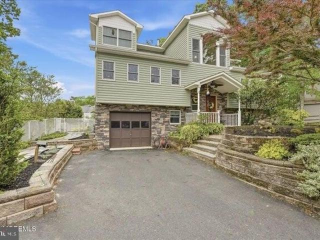 Thrush Ct, Lanoka Harbor, Home For Sale