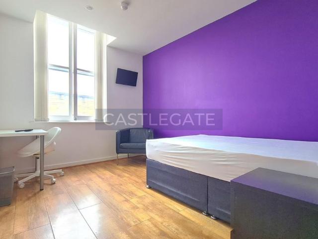 Threadworks, Threadneedle Street, Huddersfield HD1, Room to rent, £435 pcm | PrimeLocation