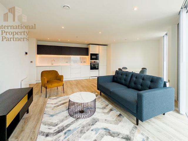 Three60, Silvercroft Street, Manchester M15, 2 bed flat to rent, £2,200 pcm | PrimeLocation