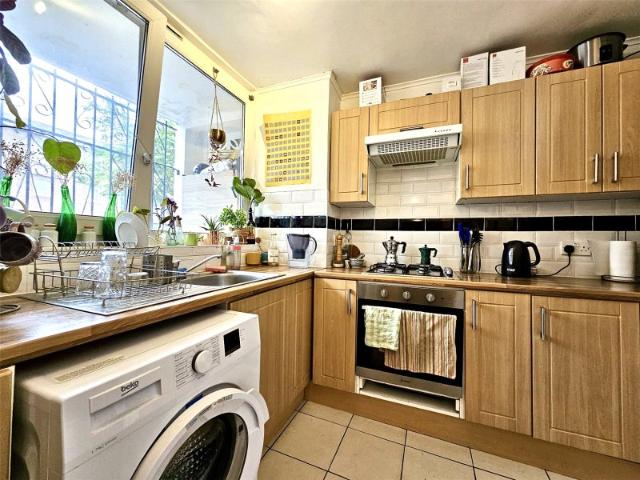 Three bedroom maisonette in the heart of Hackney