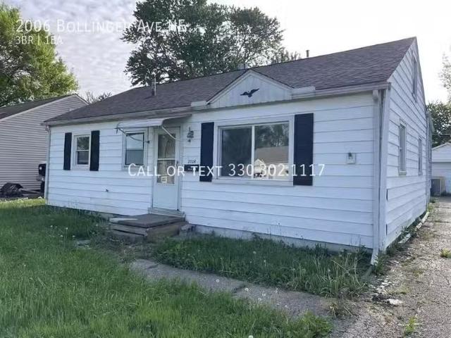 Three bedroom one bathroom single story home for rent 2006 Bo.