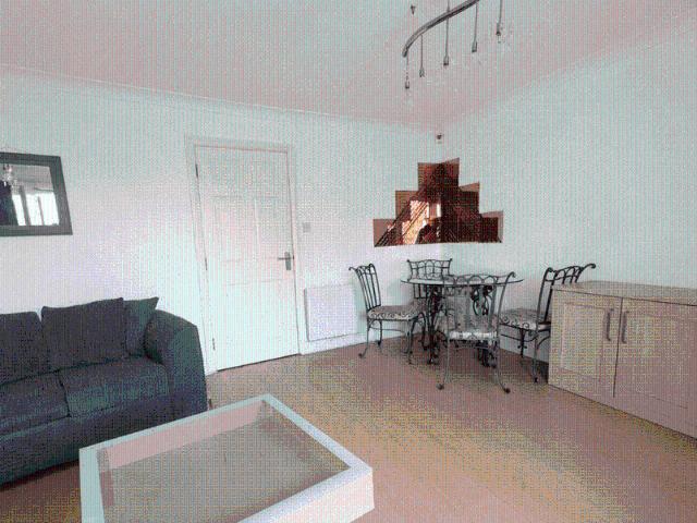 ? Three Bedroom Furnished Flat M50 ?