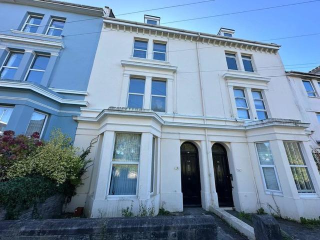 Three Bedroom Flat, Walker Terrace, Plymouth PL1, 3 bed flat to rent, £950 pcm | PrimeLocation
