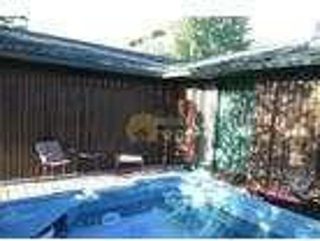 Three bedroom house with garage available now! Steamboat Springs