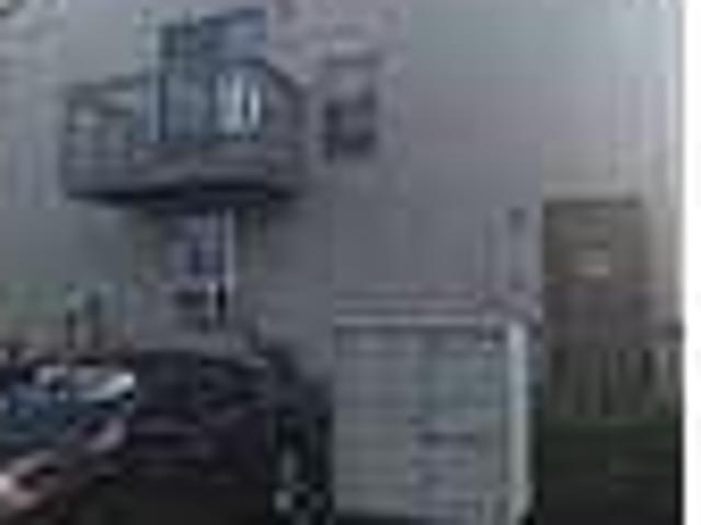 Three Bedroom In New Haven