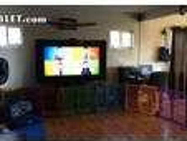 Three Bedroom In Southeastern San Diego