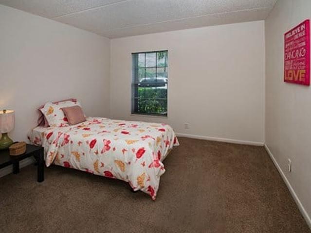 Three Fountains Apartments 1 Bedroom, 1 Bathroom Classic