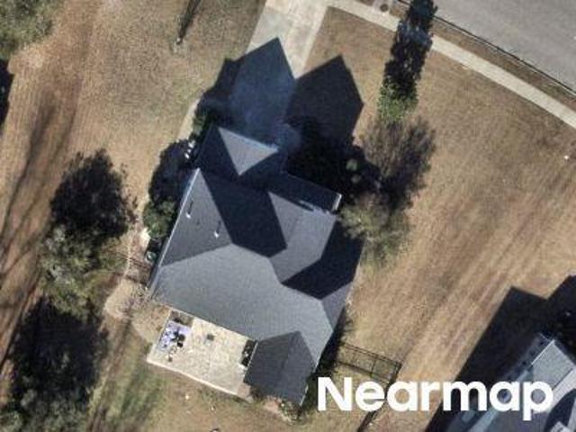 Three Oak Ln