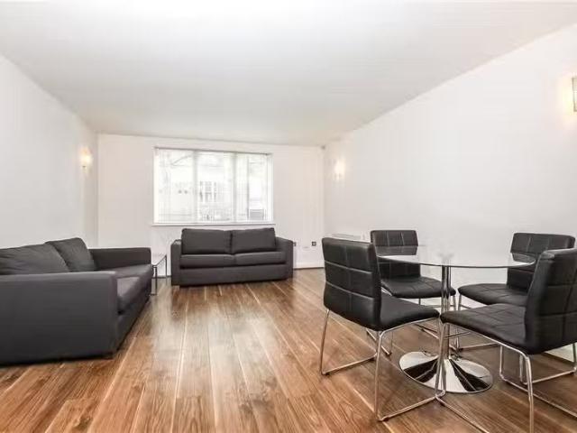 Three Oak Lane, London, SE1 2NZ