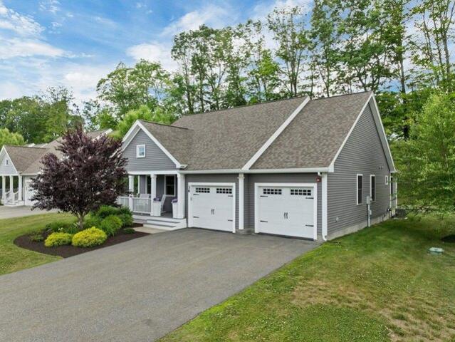 Three Ponds Dr, Brentwood, Condo For Sale