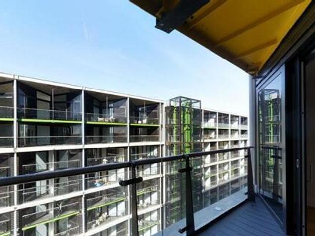 Three Riverlight Quay, Nine Elms, Studio Apartment For
