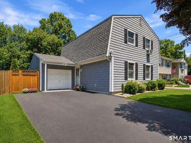 Three Seasons Ln, Norwalk, Home For Sale