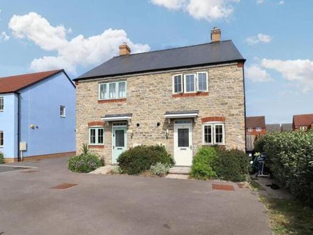 Thresher Close, Thornbury, 2 Bedroom Semi detached