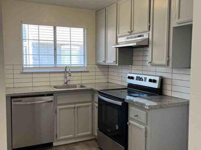 Thrive Living Homes 2 Bedroom Apartment for Rent at 1757 Richland Ave, Ceres, CA 95307