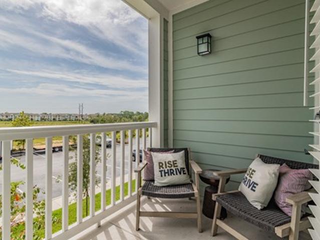 Thrive Luxury Apartments Corbett Upper
