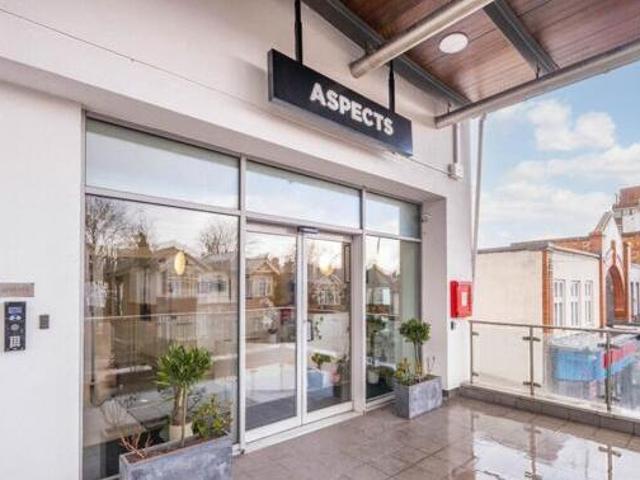 Throwley Way, Sutton, 1 Bedroom Apartment