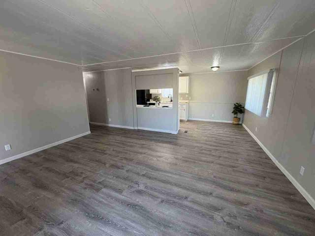 Thunderbird 2 Bedroom Apartment for Rent at 954 Henderson Ave, Sunnyvale, CA 94086 Ponderosa Park