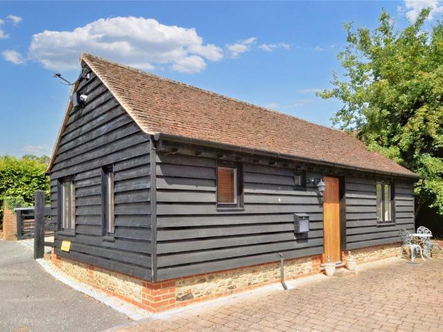 Thundry Farm, Farnham Road, Elstead, Surrey GU8, 1 bed detached house to rent, £1,350 pcm | PrimeLocation