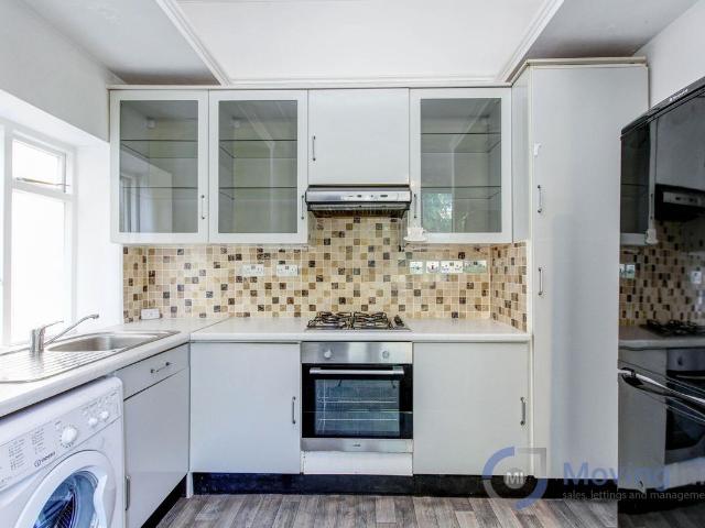 Thurlow Park Road, West Dulwich SE21, 1 bed property to rent, £895 pcm | PrimeLocation