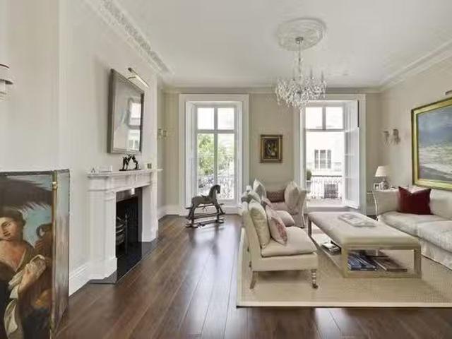 Thurloe Place