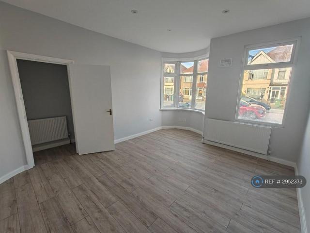 Thurlby Road, Wembley, HA0 2 bed maisonette to rent £2,000 pcm £462 pw