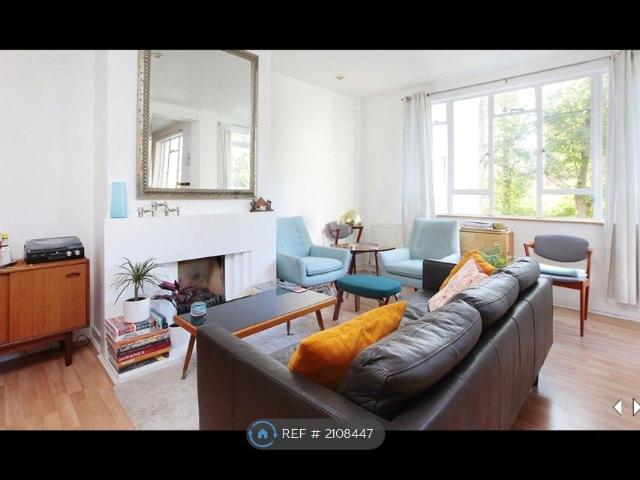 Thurleigh Court, London SW12, 2 bed flat to rent, £2,400 pcm | PrimeLocation