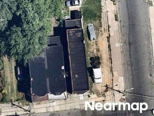 Thurman St