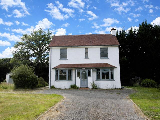 Thursley Road, Elstead, Godalming GU8, 3 bed detached house to rent, £2,450 pcm | PrimeLocation