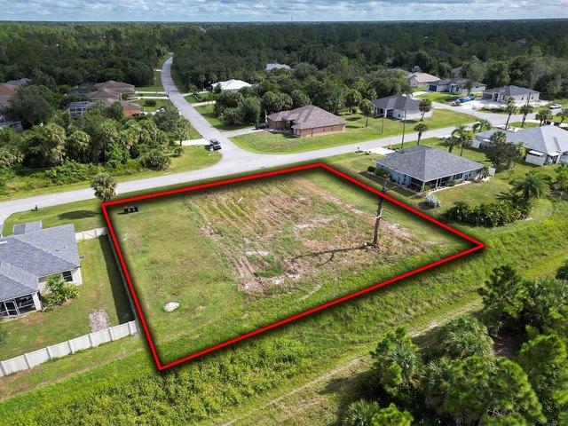 Thurston Ave, North Port, FL 34288
