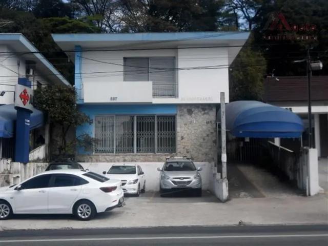 Ótima casa comercial