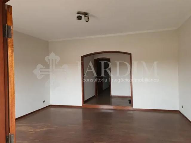 Ótima casa para venda no centro de piracicaba rua do vergueiro