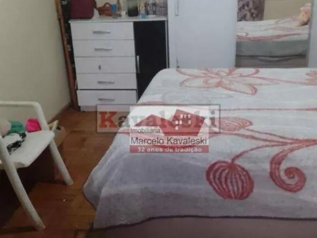 Òtima casa térrea na Vila das Mercês 2 dormitórios Quintal
