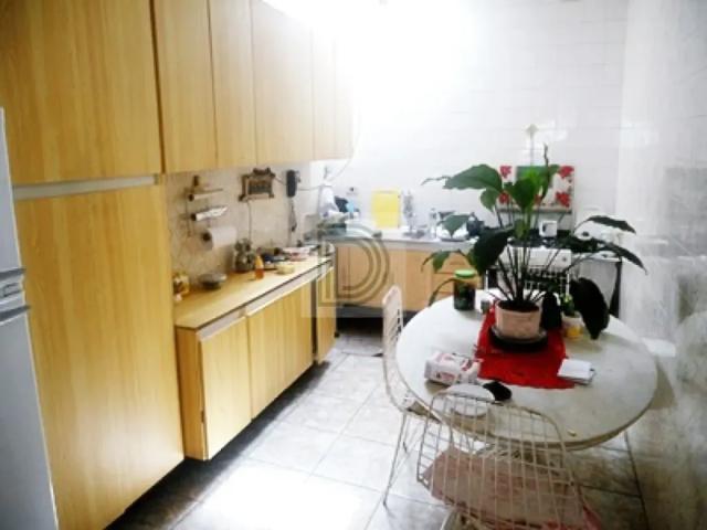 Ótima casa térrea, próximo ao Jardim Bonfiglioli e USP. Travessa da Av. Nossa Senhora da Assunçã