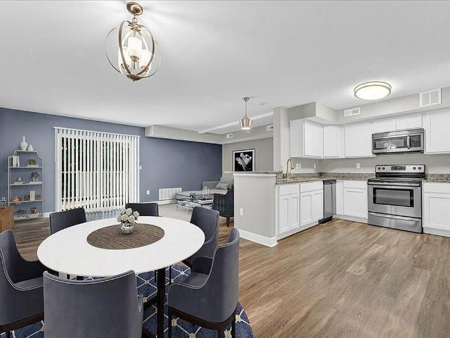 Timberview 2 Bedroom Apartment for Rent at 15056 Elizabeth Jean Ct, Grand Haven, MI 49417