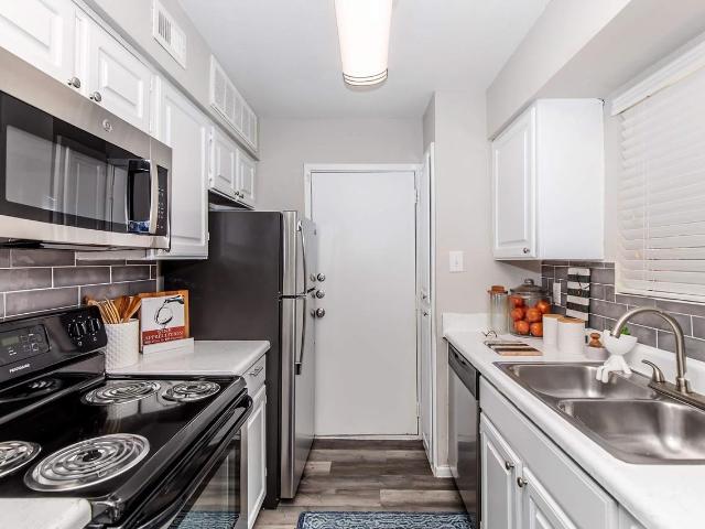 Timberwalk 2 Bedroom Apartment for Rent at 5635 Timber Creek Place Dr, Houston, TX 77084