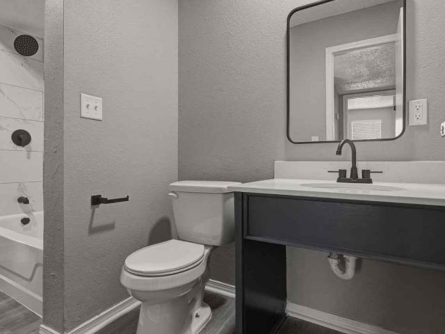 Timberwood Apartments 1 Bedroom Apartment for Rent at 5542 S Walker Ave, Oklahoma City, OK 73109 South Walker