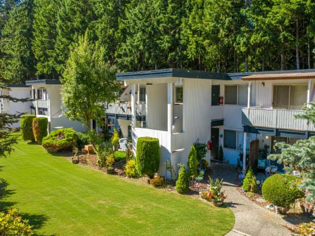 Timber Grove Apartments in Lynnwood, WA