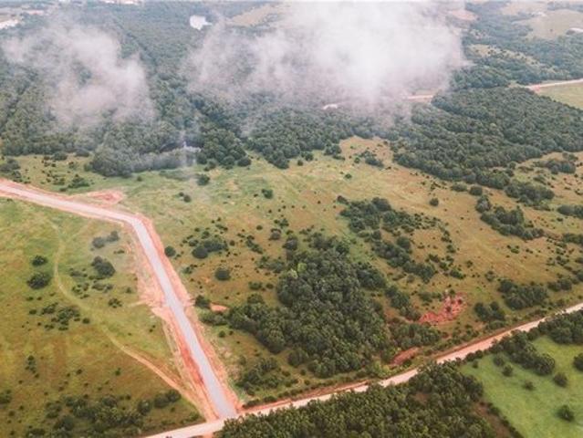 Timber Oak Rd, Meeker, OK 74855