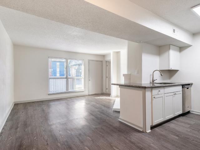Timber Ridge 1 Bedroom Apartment for Rent at 12200 Fleming Dr, Houston, TX 77013 Northshore