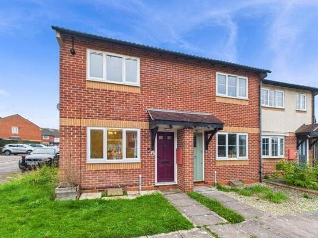 Timber Way, Chinnor, 2 Bedroom End