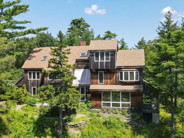 Timbercliffe Dr, Camden, Home For Sale