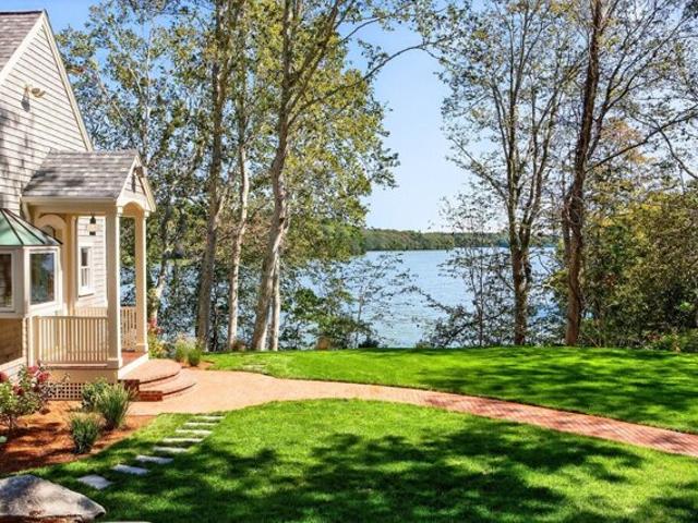 Timberlane Dr, Mashpee, Home For Sale