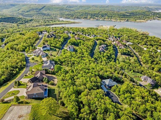 Timberline Ct, Hollister, MO 65672
